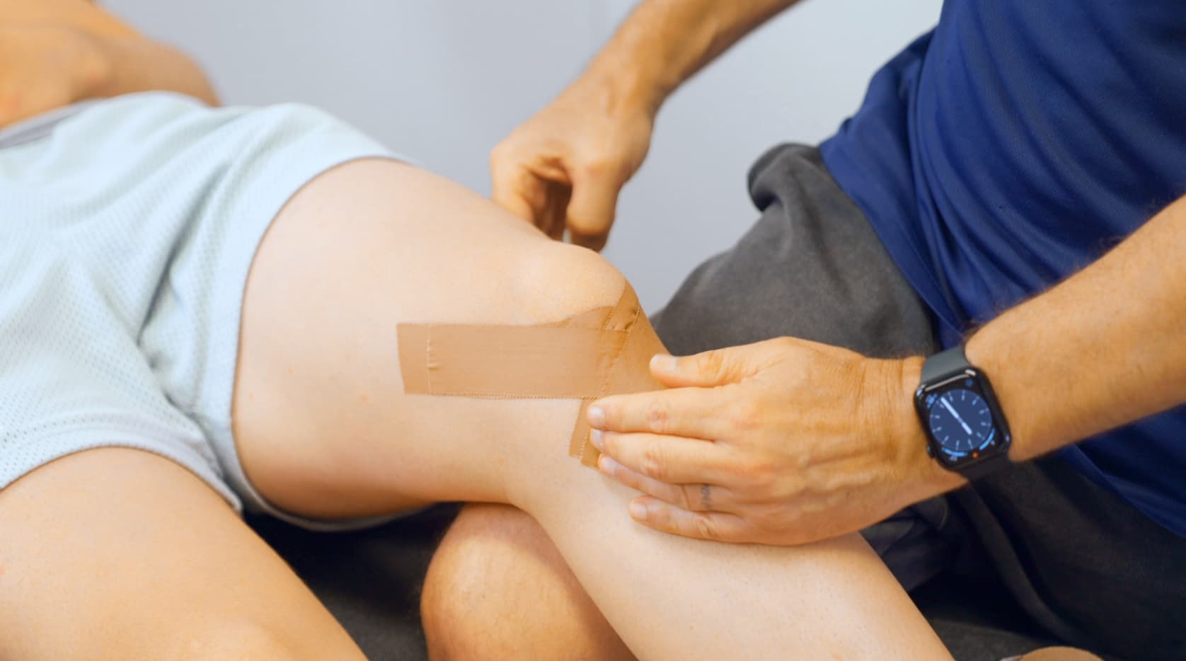 Patella Tendon Taping – Tendinopathy & Fat Pad Relief - GoLevita